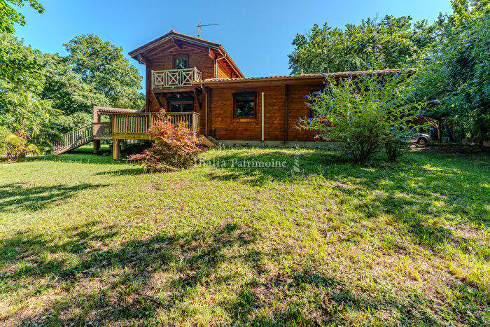 Maison à vendre - Branne - 5 pièces - 4 chambres