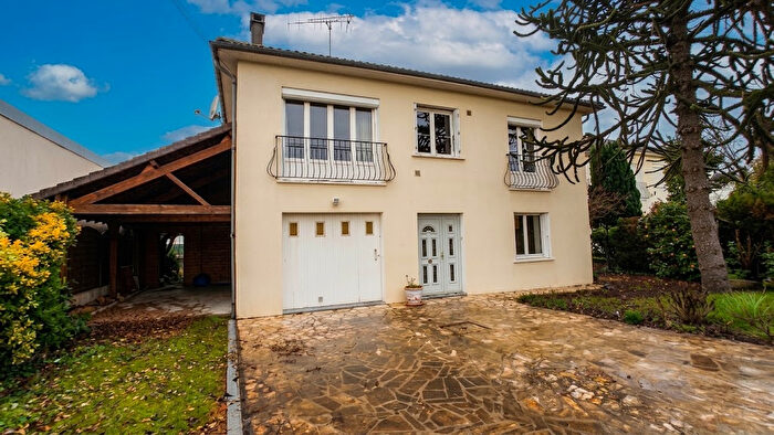 Naintré - Maison 5 pièces à vendre