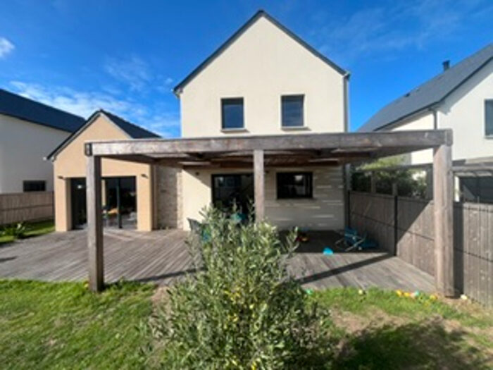 Maison 6 pièces à Saint-Méloir-des-Ondes, à vendre