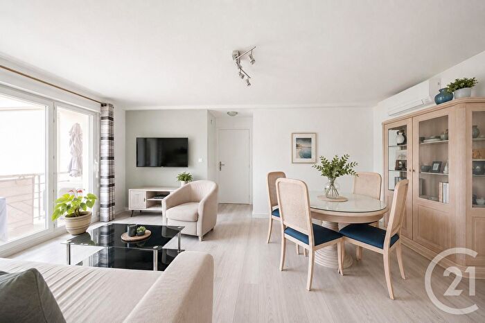 Vigneux-sur-Seine, Gros Buisson, Gare : Appartement 3 pièces à vendre