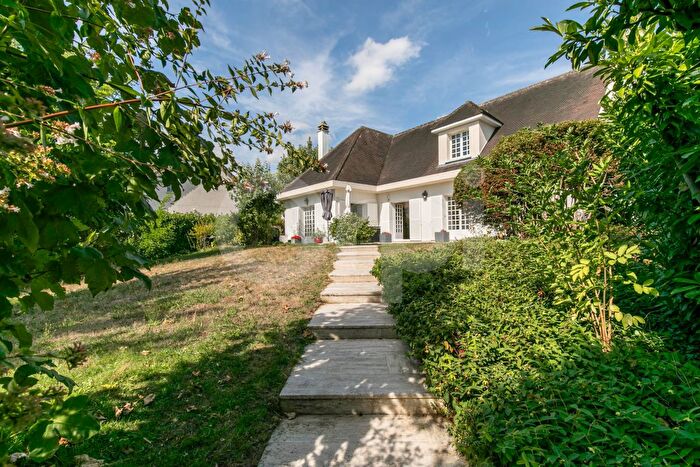 Le Plessis-Trévise, Val Roger : Maison 8 pièces à vendre