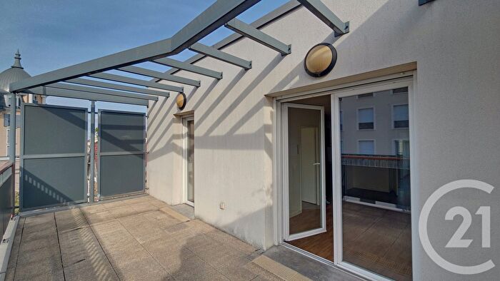 Appartement 4 pièces à Le Blanc-Mesnil, Eiffel, à vendre