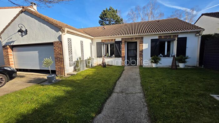 Maison à vendre - Saint-Germain-lès-Corbeil - 5 pièces - 3 chambres