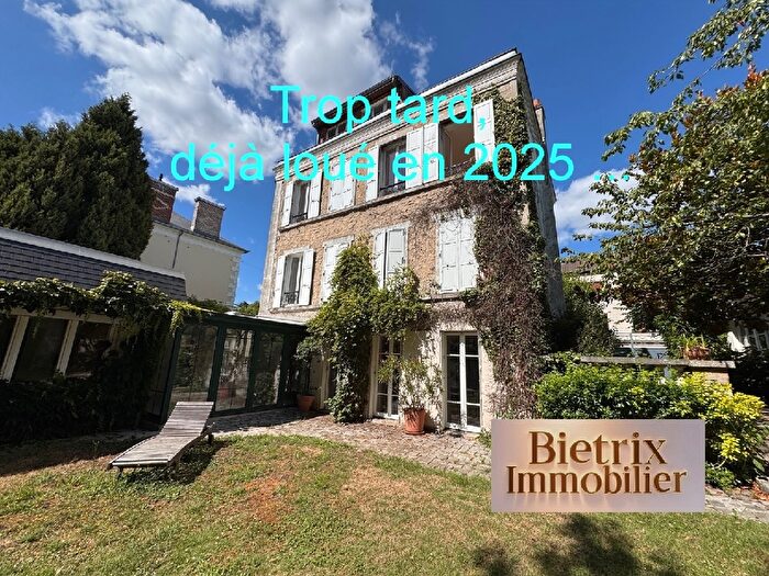 Maison à louer - LIsle-Adam - 14 pièces - 7 chambres