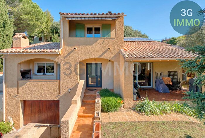 Maison à vendre - Bagnols-sur-Cèze, Lamargue - 6 pièces - 4 chambres