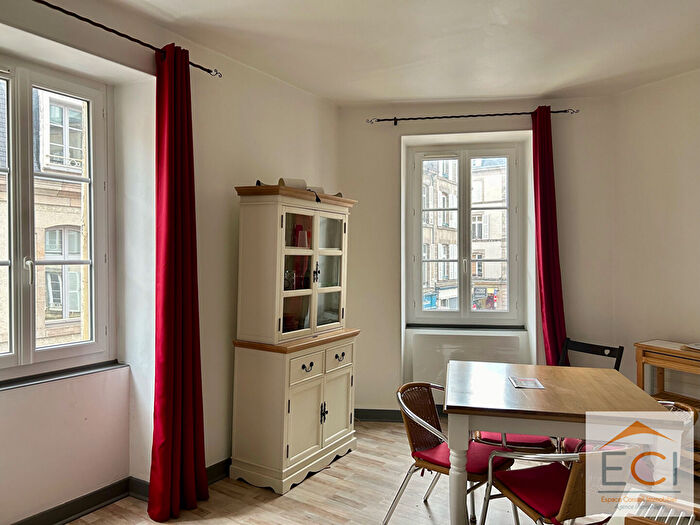 Appartement à louer - Limoges, Centre-ville, Hôtel de Ville, Emailleurs - 2 pièces - 1 chambre