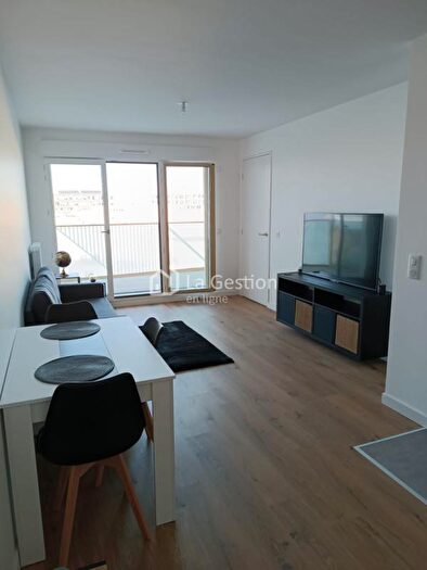 Appartement à louer - Rueil-Malmaison, Rueil sur Seine - 2 pièces - 1 chambre
