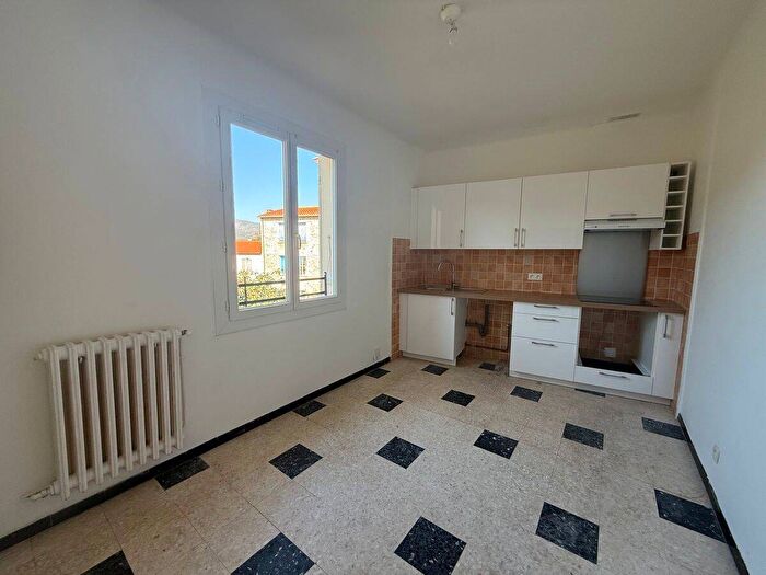 Appartement 5 pièces à louer à Prades
