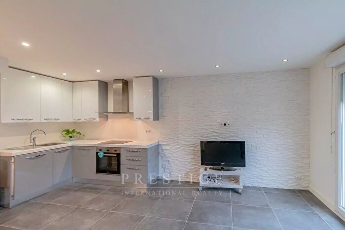 Appartement à vendre - Cannes, Bocca Sud - 2 pièces - 1 chambre