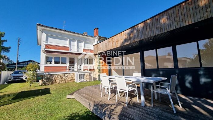 Maison à vendre - Le Bouscat, Barrière du Médoc - 5 pièces - 4 chambres