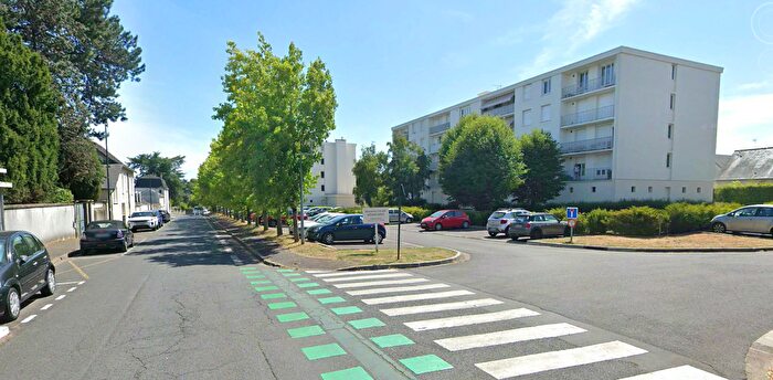 Appartement à vendre - Saint-Cyr-sur-Loire, Cèdres, Cottage Park - 2 pièces - 1 chambre