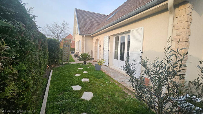 Maison à vendre - Saint-Brice-Courcelles - 9 pièces - 7 chambres