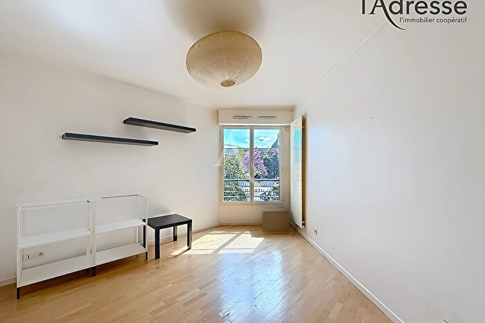 Suresnes, Liberté : Appartement 1 pièce à vendre