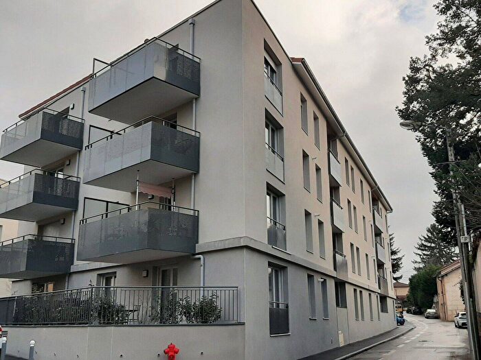 Appartement 1 pièce à Vosne-Etete Noire, Neuville-sur-Saône, à louer