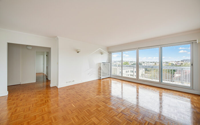 Appartement à louer - Saint-Germain-en-Laye, Bergette, Debussy - 5 pièces - 3 chambres