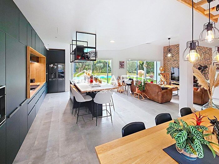 Maison à vendre - Villefranche-de-Lauragais - 5 pièces - 4 chambres