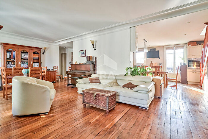 Appartement à vendre - Issy-les-Moulineaux, Centre-ville, Corentin Celton, Les Varennes - 6 pièces - 5 chambres