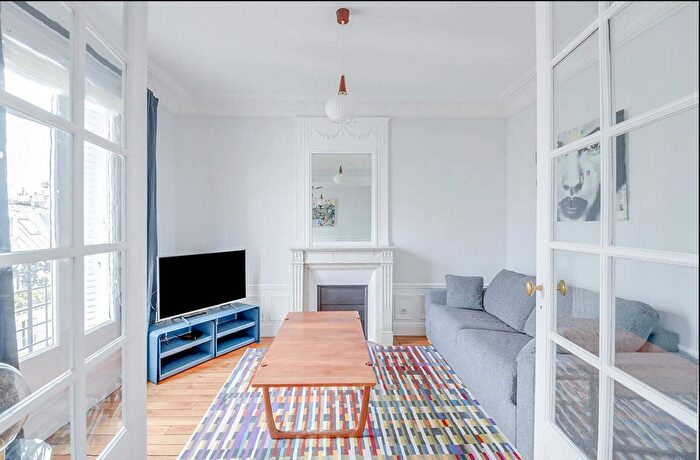 Appartement à louer - Les Halles, Paris er arrondissement - 3 pièces - 2 chambres