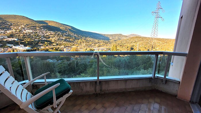 Appartement à vendre - Grasse, Saint-Claude - 4 pièces - 3 chambres