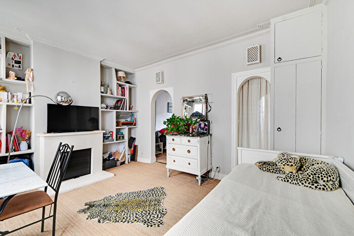 Appartement 2 pièces à vendre à Paris 18ème, Montmartre, Sacré Coeur, Abbesses