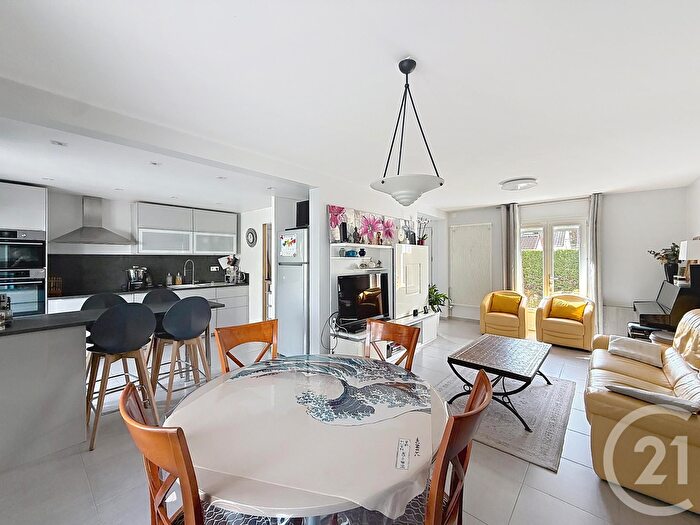 Maison à vendre - Sainte-Geneviève-des-Bois, Emile Zola, Bois Clairs - 6 pièces - 4 chambres