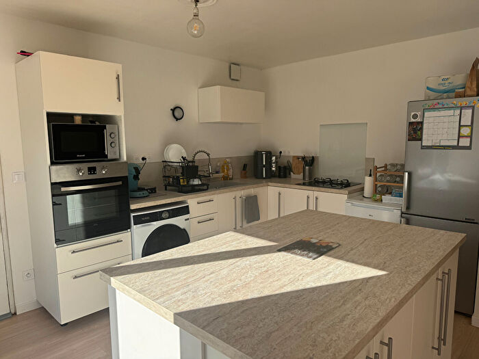 Maison 4 pièces à vendre à Fleury-les-Aubrais, Lignerolles, Jabotte, Hartière, Bicharderies, Herveline