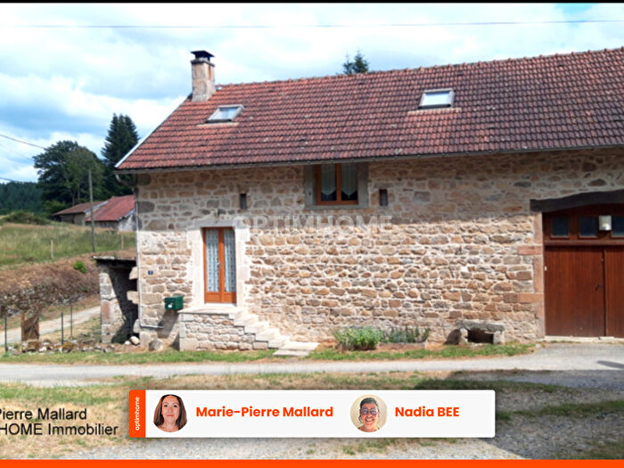 Maison à vendre - Saint-Marc-à-Loubaud - 5 pièces - 3 chambres