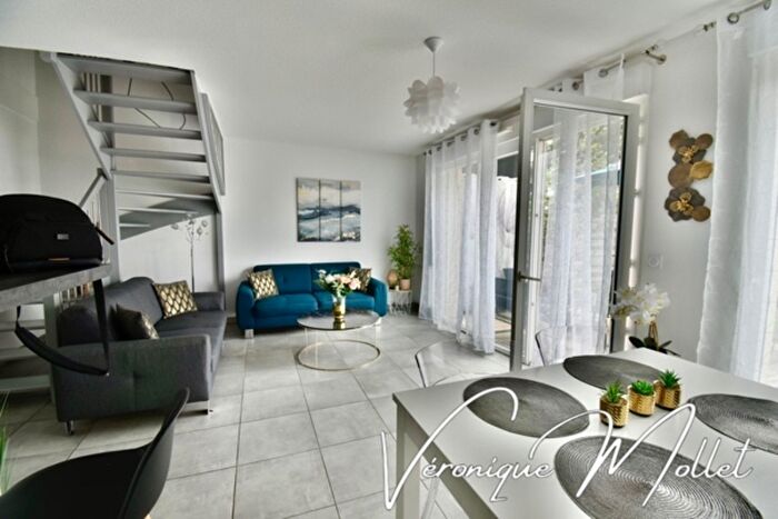 Maison à vendre - Bassens - 4 pièces - 3 chambres