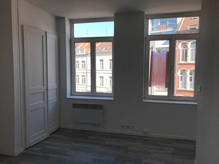 Moulins, Lille : Appartement 1 pièce à louer