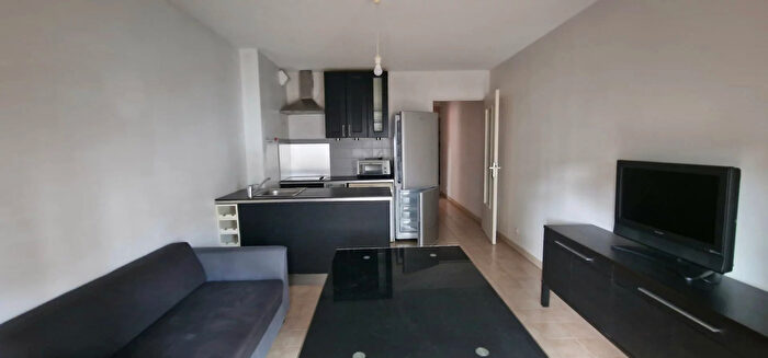 Appartement à vendre - Gap, Gap ville - 2 pièces - 1 chambre