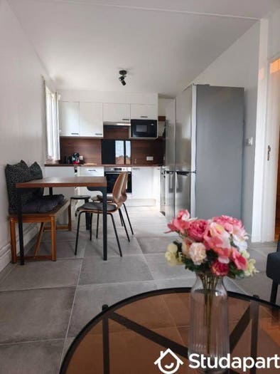 Appartement 1 pièce à louer - Le Stade-Les Garennes-Grand Ouest, Les Mureaux