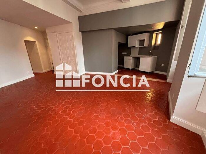 Appartement à louer - Secteur Sauvegarde, Grasse - 2 pièces - 1 chambre