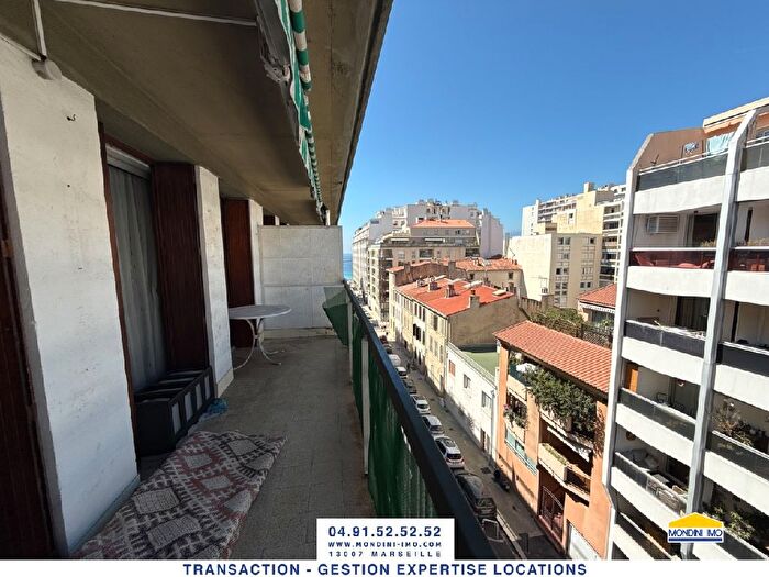 Marseille 7ème, Catalans, Pharo : Appartement 3 pièces à vendre