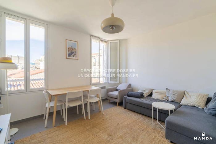 Appartement 2 pièces à Notre Dame du Mont, Marseille 6ème arrondissement, à louer
