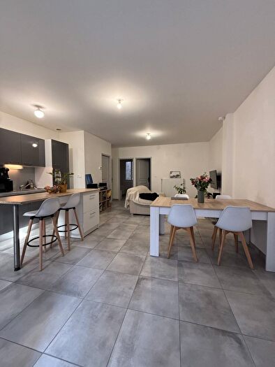 Appartement à louer - Amiens - 3 pièces - 2 chambres