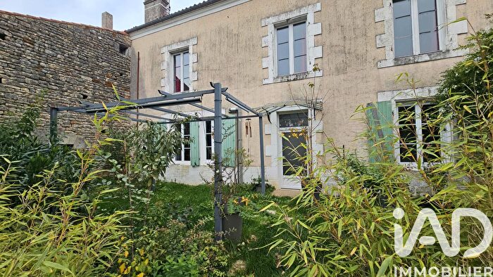 Maison à vendre - Charmé - 5 pièces - 4 chambres