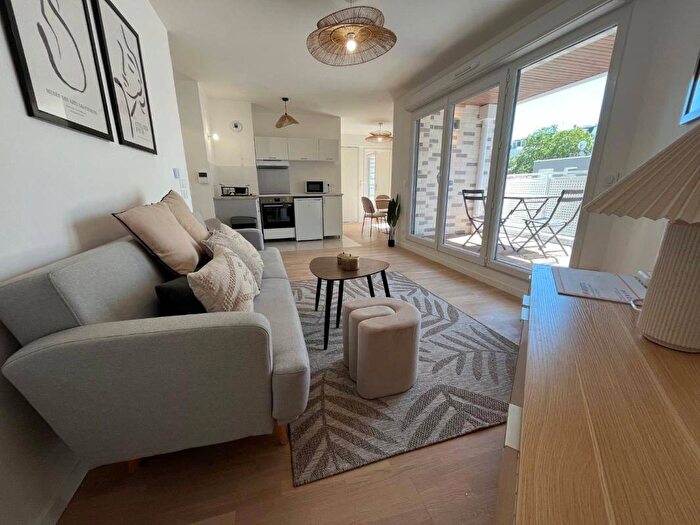 Juillet Zola, Alfortville : Appartement 2 pièces à louer