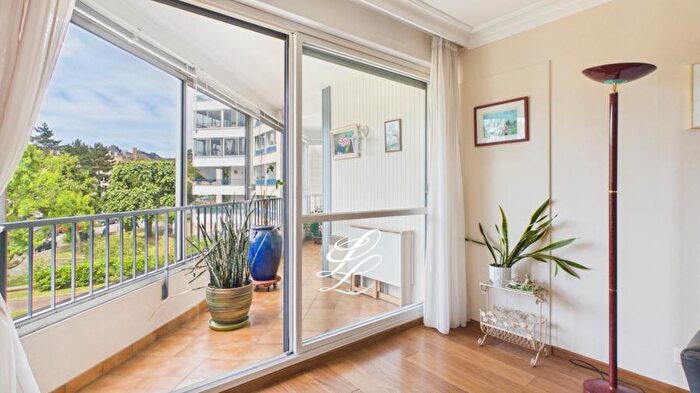 Appartement 5 pièces à vendre à Quartiers Centre, Rennes
