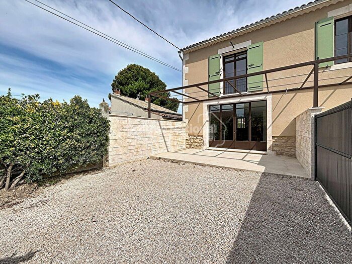 Maison 4 pièces à Maillane, à louer