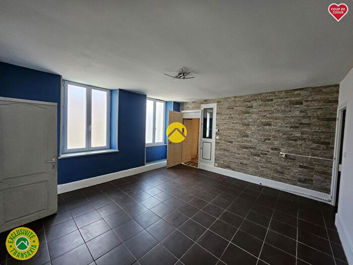 Maison à vendre - Sancoins - 14 pièces - 3 chambres