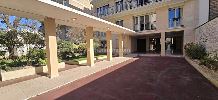 Appartement 5 pièces à Fontenay-sous-Bois, Proche Bois de Vincennes, Rer A, à vendre