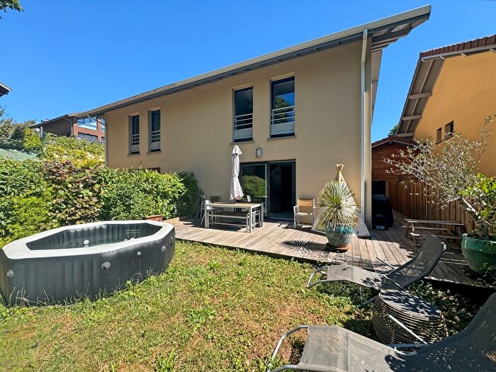 Maison 6 pièces à vendre - Divonne-les-Bains