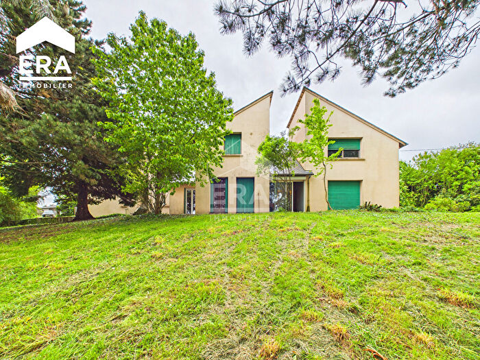 Arvieu - Maison 6 pièces à vendre