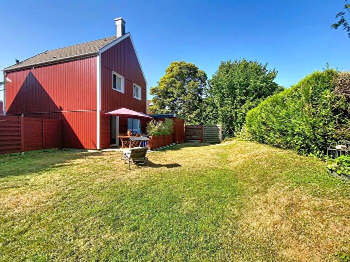 Voisins-le-Bretonneux : Maison 4 pièces à vendre
