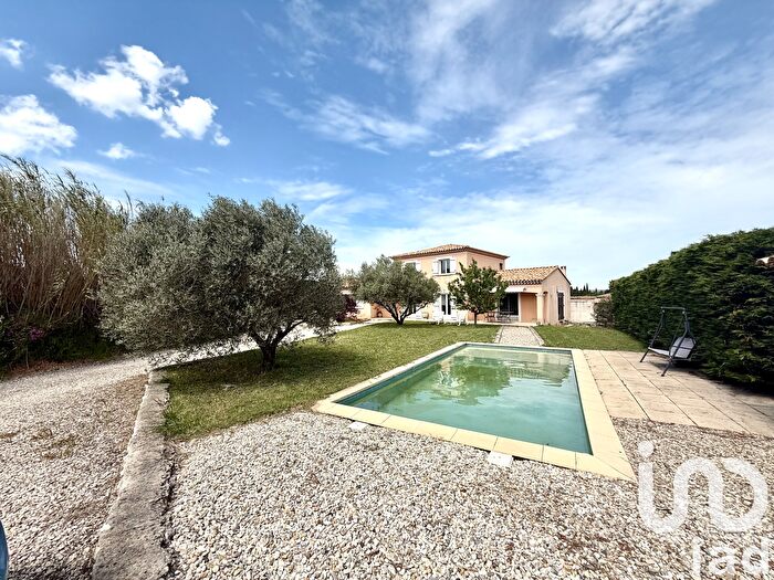 Maison à vendre - Saint-Victor-la-Coste - 7 pièces - 4 chambres