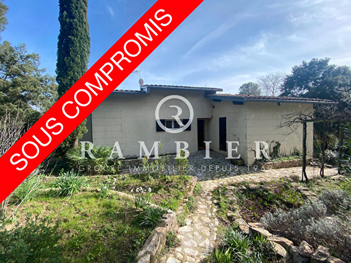 Maison à vendre - Saint-Jean-de-Cuculles - 6 pièces - 4 chambres