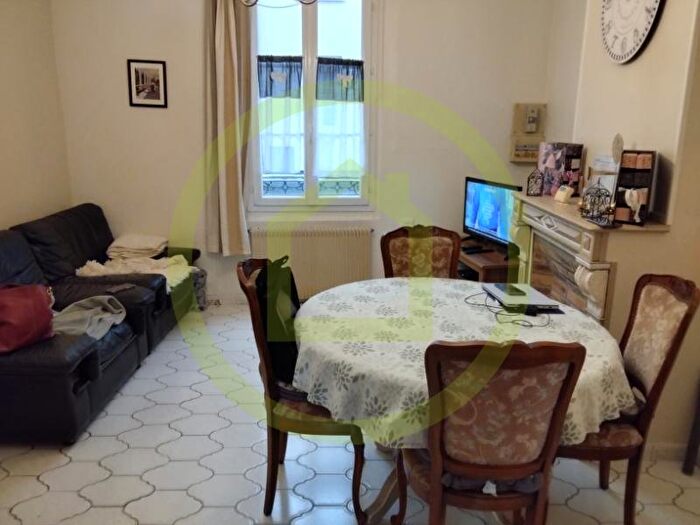 Maison à vendre - Saint-Just-en-Chaussée - 3 pièces - 2 chambres