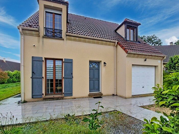 Maison 4 pièces à vendre à Suzay