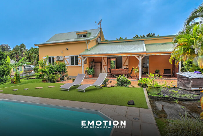 Maison à vendre - Petit-Bourg - 6 pièces - 4 chambres