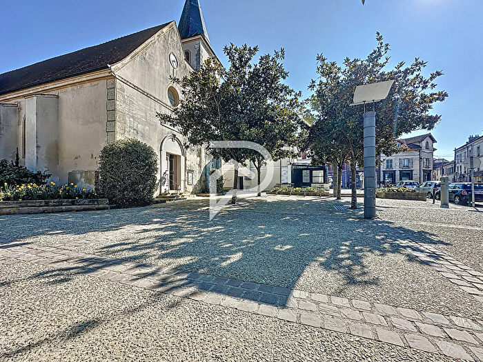 Appartement à vendre - Champs-sur-Marne, Centre-ville - 2 pièces - 1 chambre